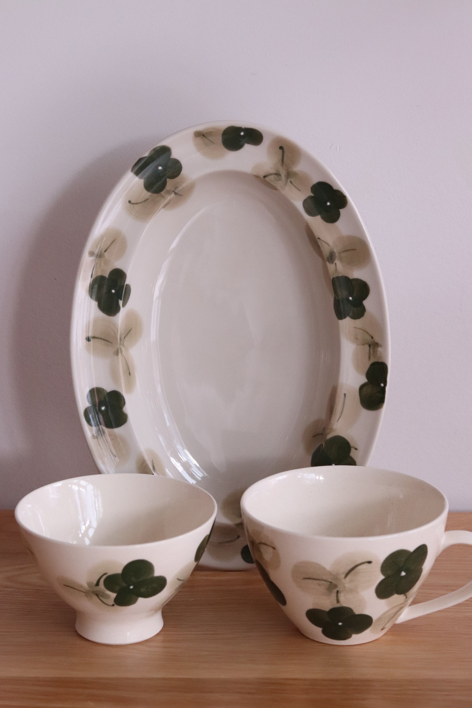 Hasami ware Arita ware Green Flower Large Plate – Yochi Cups