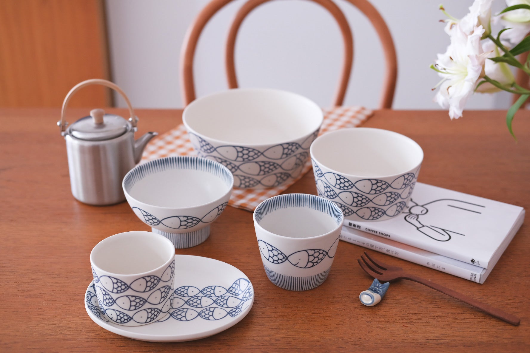 Tobe-ware Fish Collection – Yochi Cups