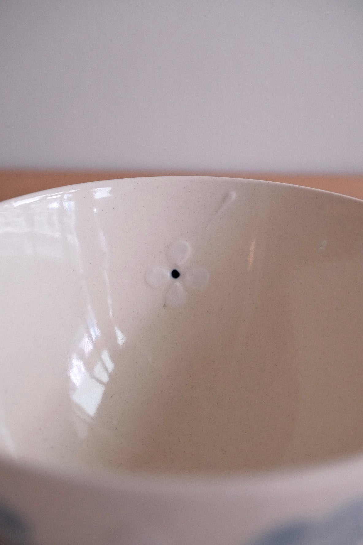 Hasami Ware Flower Rice Bowl – Yochi Cups