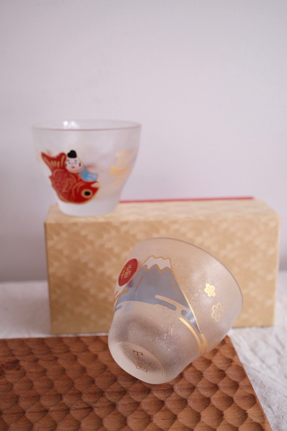 Aderia Medeta Mono Pair Sake Cup Set - Mt Fuji – Yochi Cups