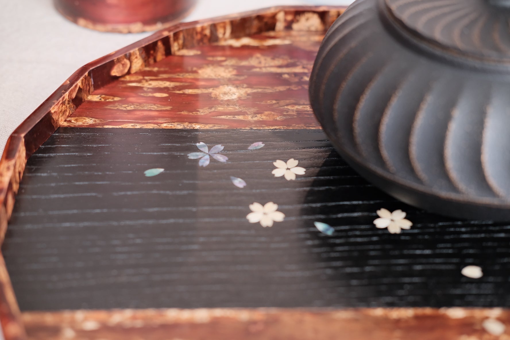 Yatsuyanagi Shell Inlay Sakura Akita Cherry Bark Work Hexadecagon Tray ...