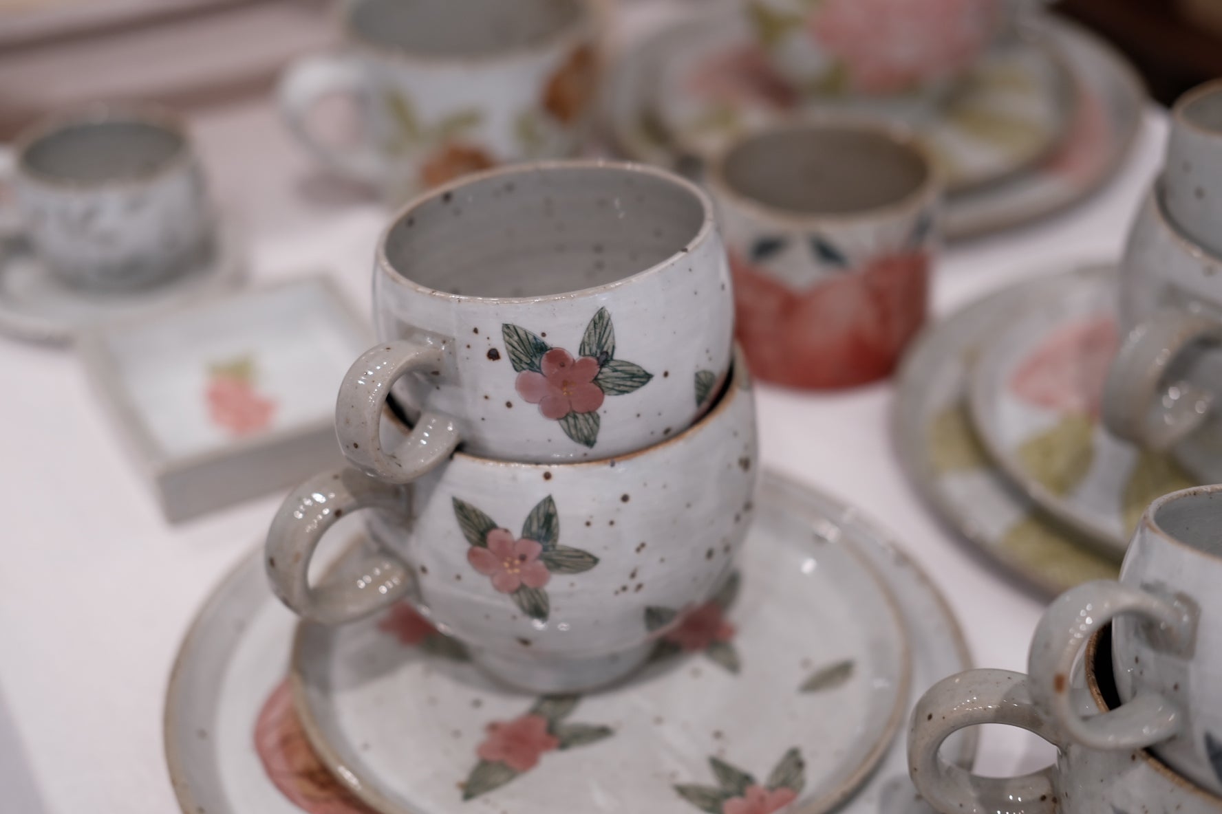 Cool Banana Round Coffee Mug - Camellia – Yochi Cups